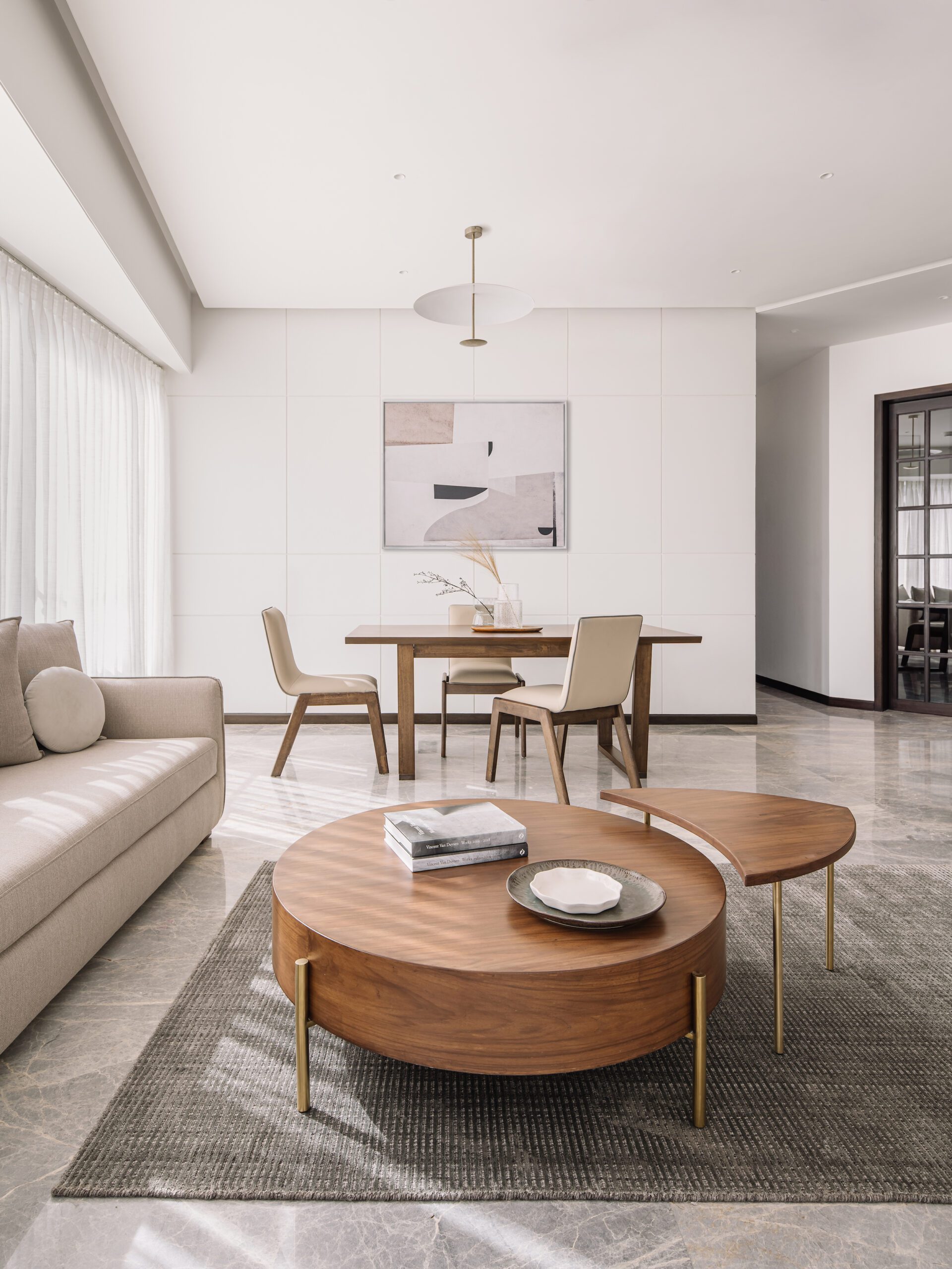 With sweeping views of Mumbai’s skyline, Pied-à-terre by Aashni Kumar ...