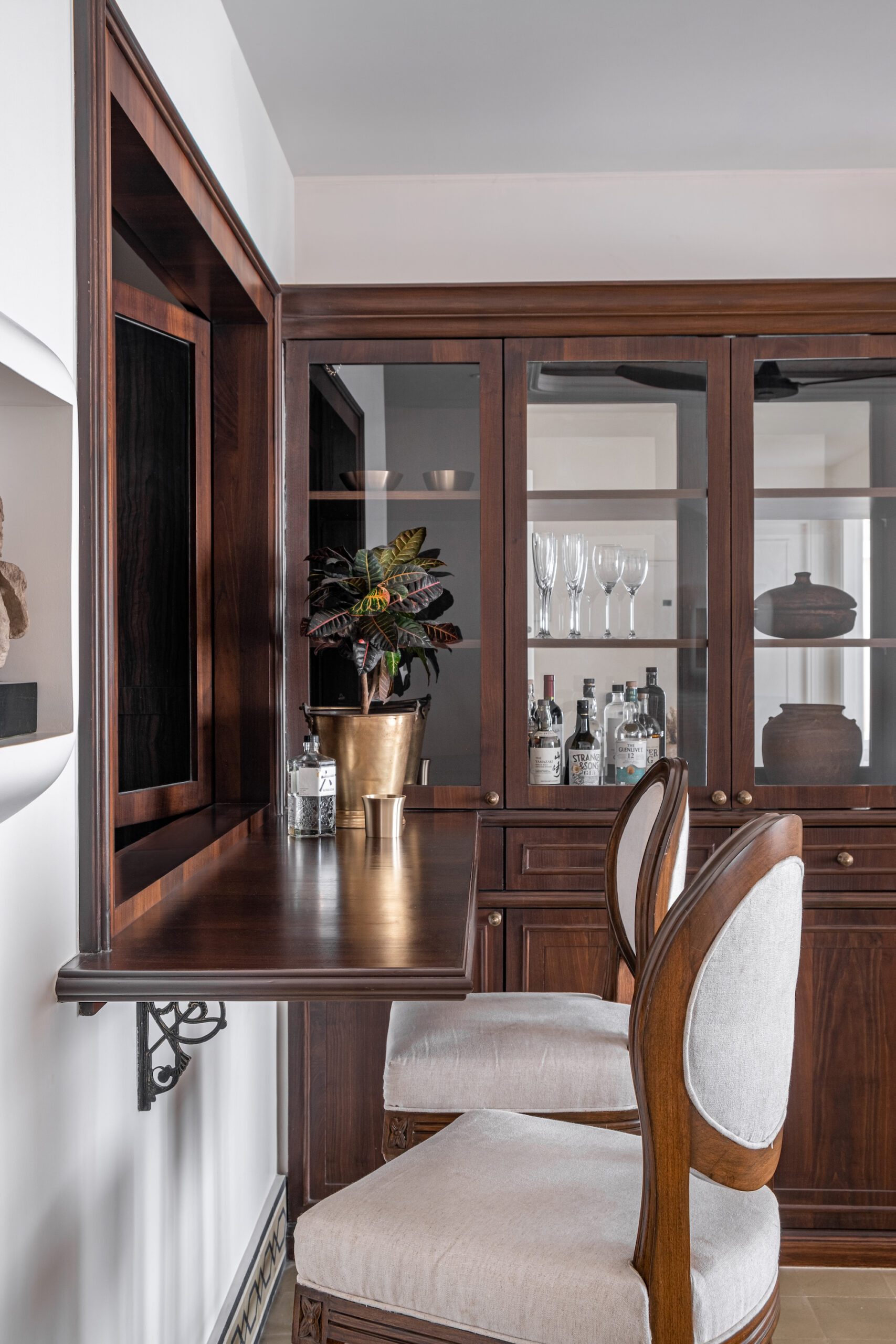 A modern island of nostalgia with Hipcouch: The confluence of artistic ...