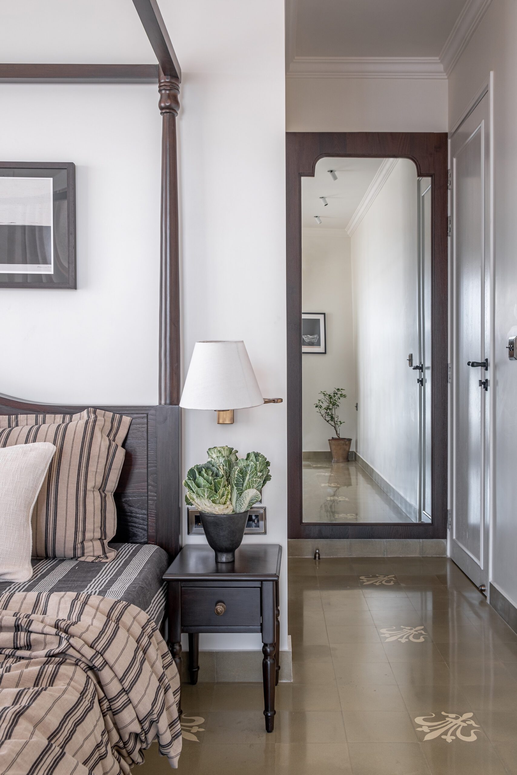 A modern island of nostalgia with Hipcouch: The confluence of artistic ...