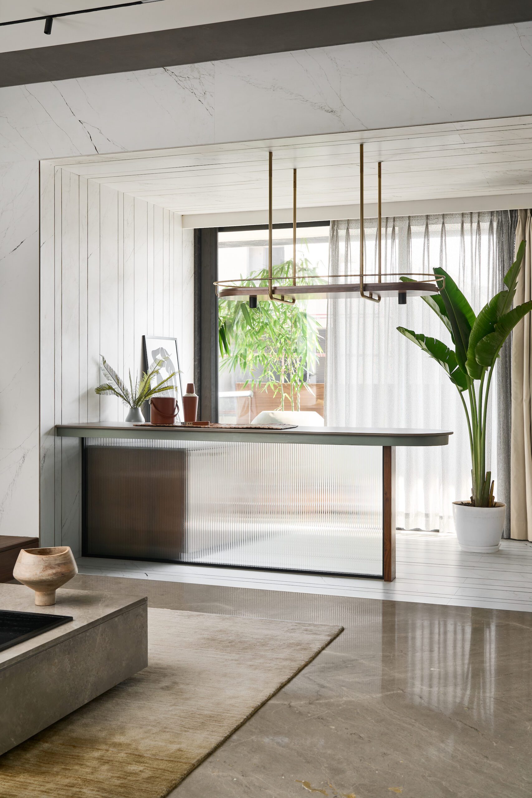 Liminal Living: A Dynamic Fusion of Geometry, Color, and Comfort in an ...