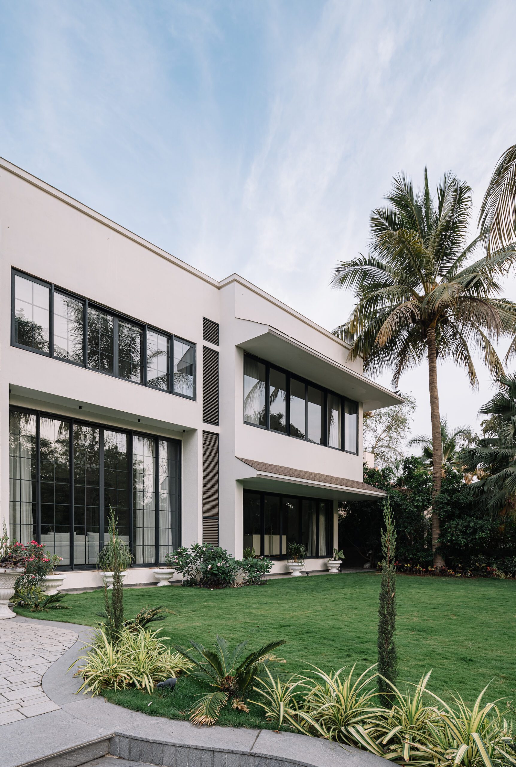 Alabaster Home by Studio Patternmaker: A Quiet Ode to Elegance in ...